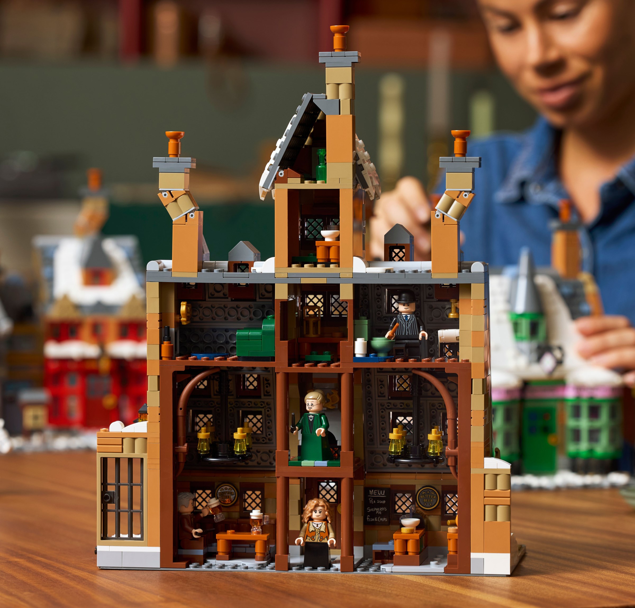 LEGO Harry Potter 76457 Hogsmeade Village - Collectors' Edition revealed! | Brickset